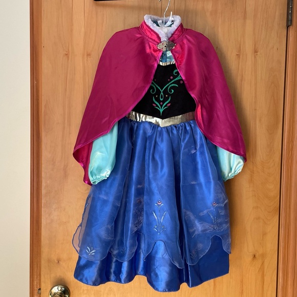 Disney | Costumes | Disney Princess Anna Costume With Pink Cape Size 4 ...